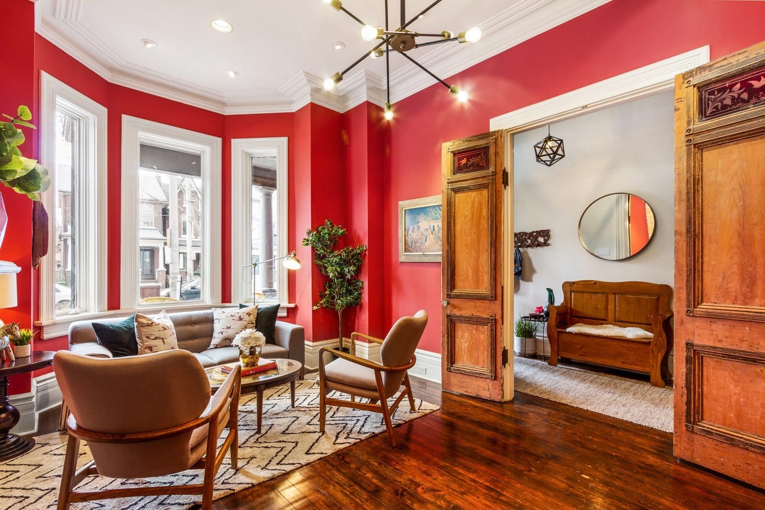 Red Flags to Look For When House Hunting | Nested Real Estate